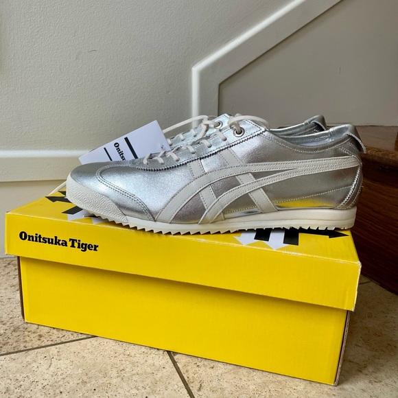Onitsuka Tiger by Asics | Shoes | Onitsuka Tiger By Asics Silver And ...